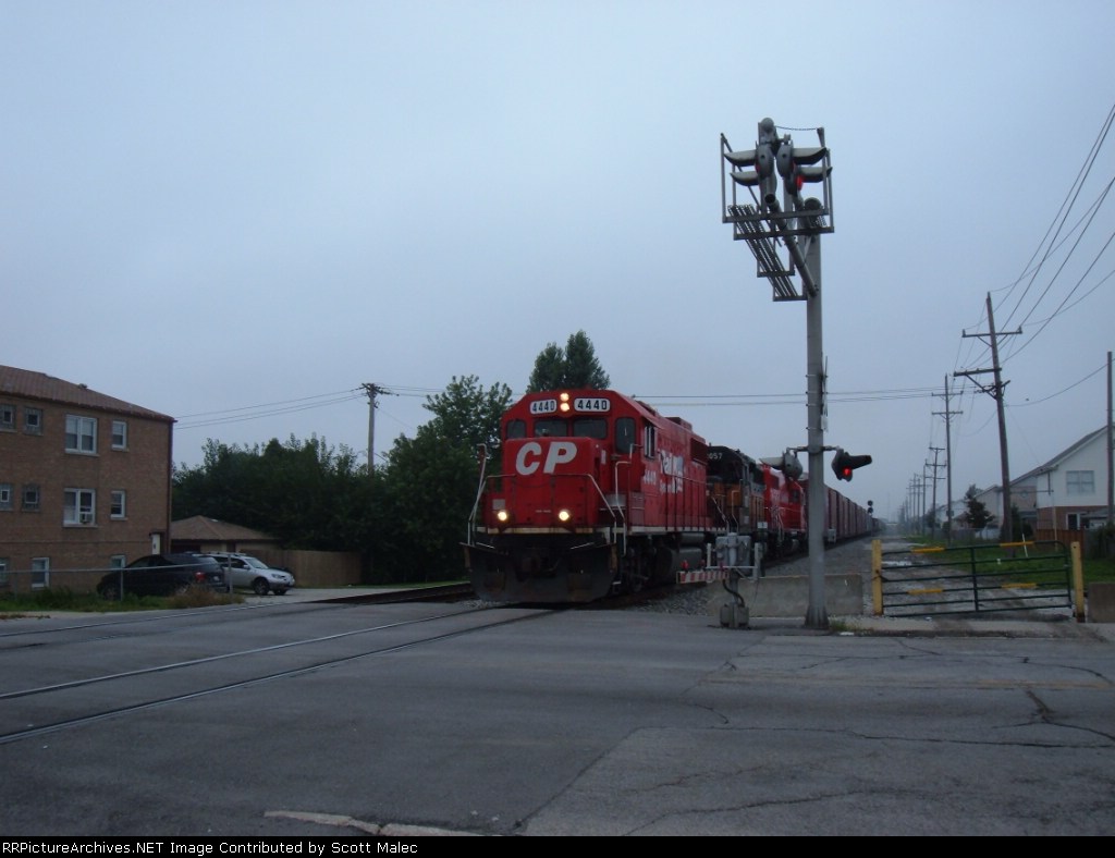 CP 4440, SOO 2057 & CP 4616